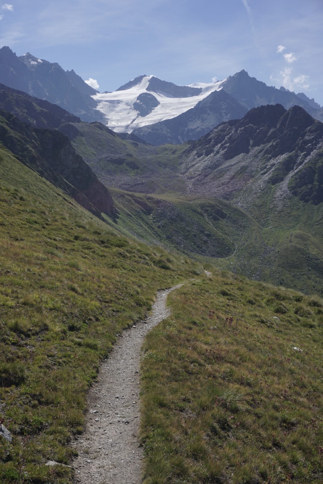 Alpine Pass Trail – Week 5 – Tinkle Hikes